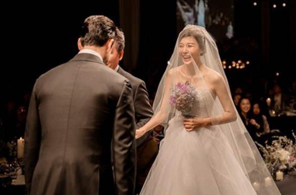 Kim Ha Neul Wedding