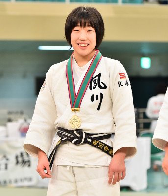 eJudo編集長 古田 英毅 on Twitter: "ニュース「女子無差別は児玉ひかるが全試合一本勝ちで圧勝V、57kg級は世界ジュニア王者舟久保遥香が初優勝飾る・第38回全国高等学校柔道 ...