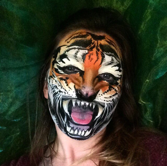 Tiger Face Makeup