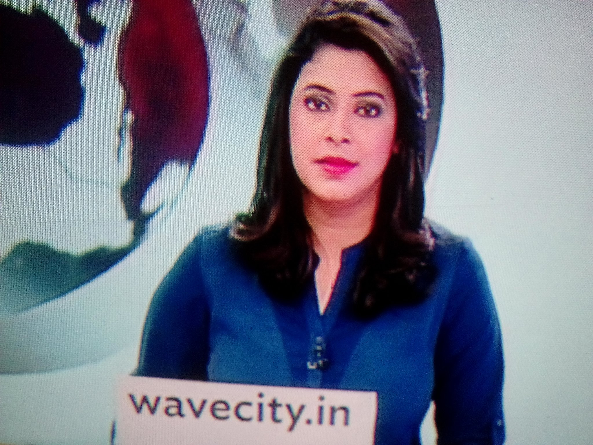 Zee News Anchors Photos