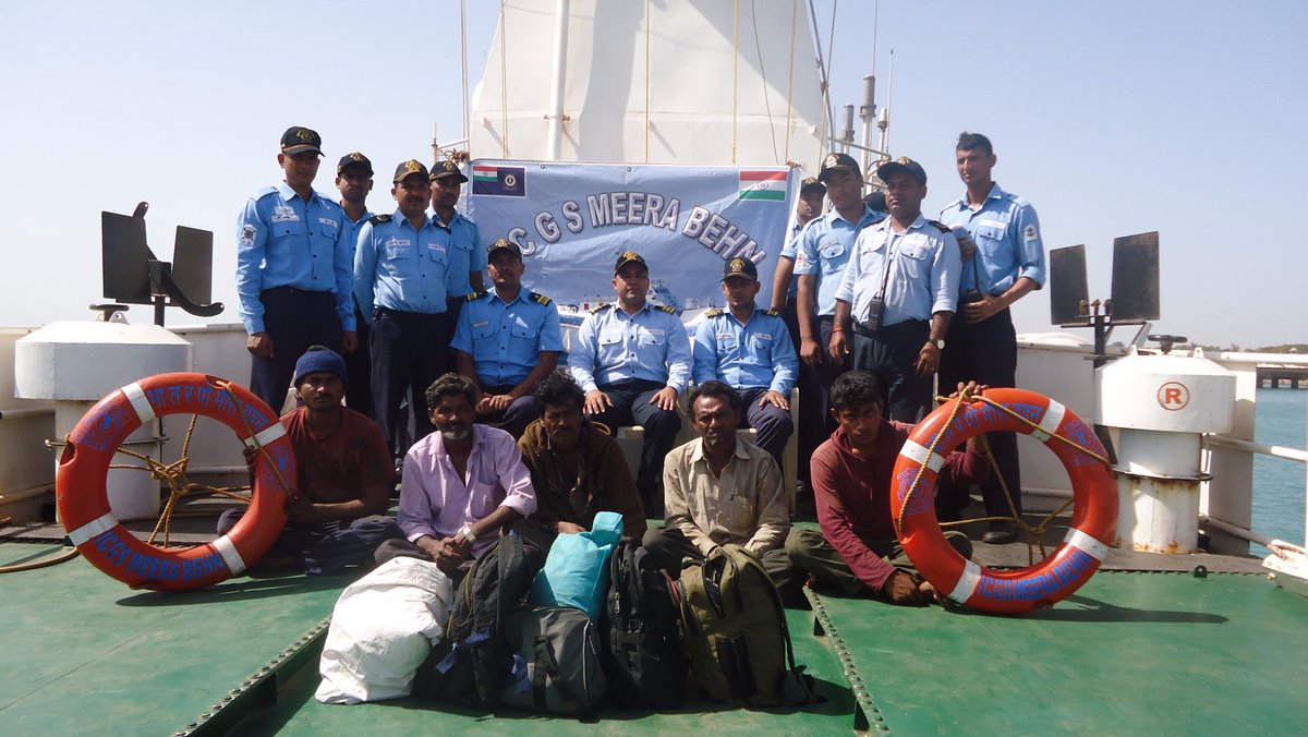 Fishing boat sank off Okha, Coast Guard ship saved 5 crew members ...