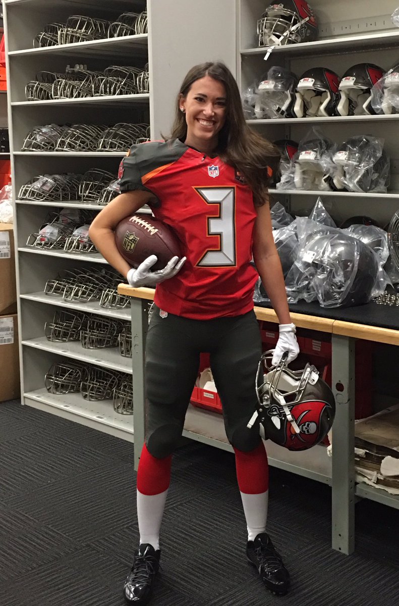 Tom Brady- Ultimate Teammate : r/buccaneers