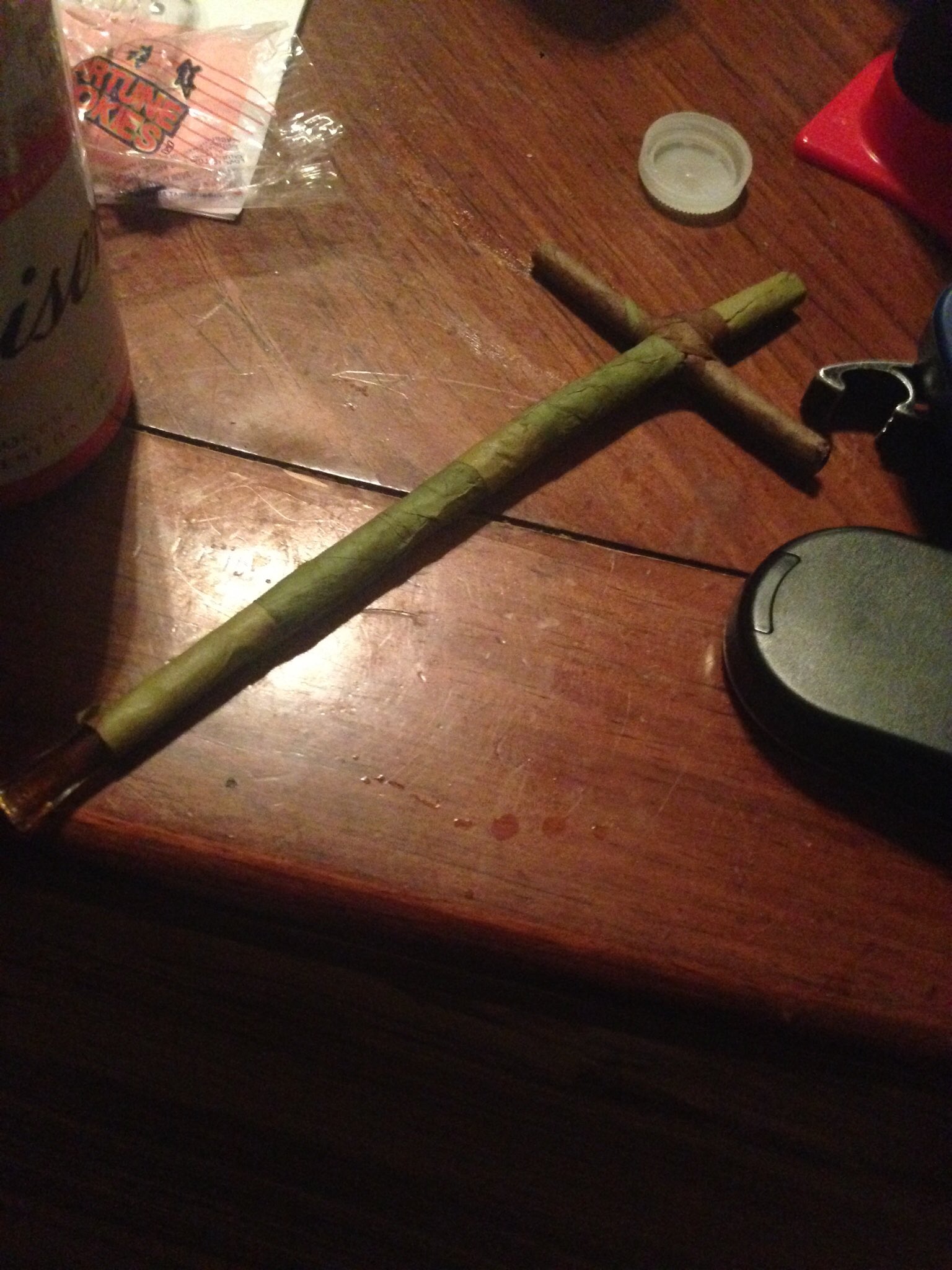 How To Make A Cross Blunt