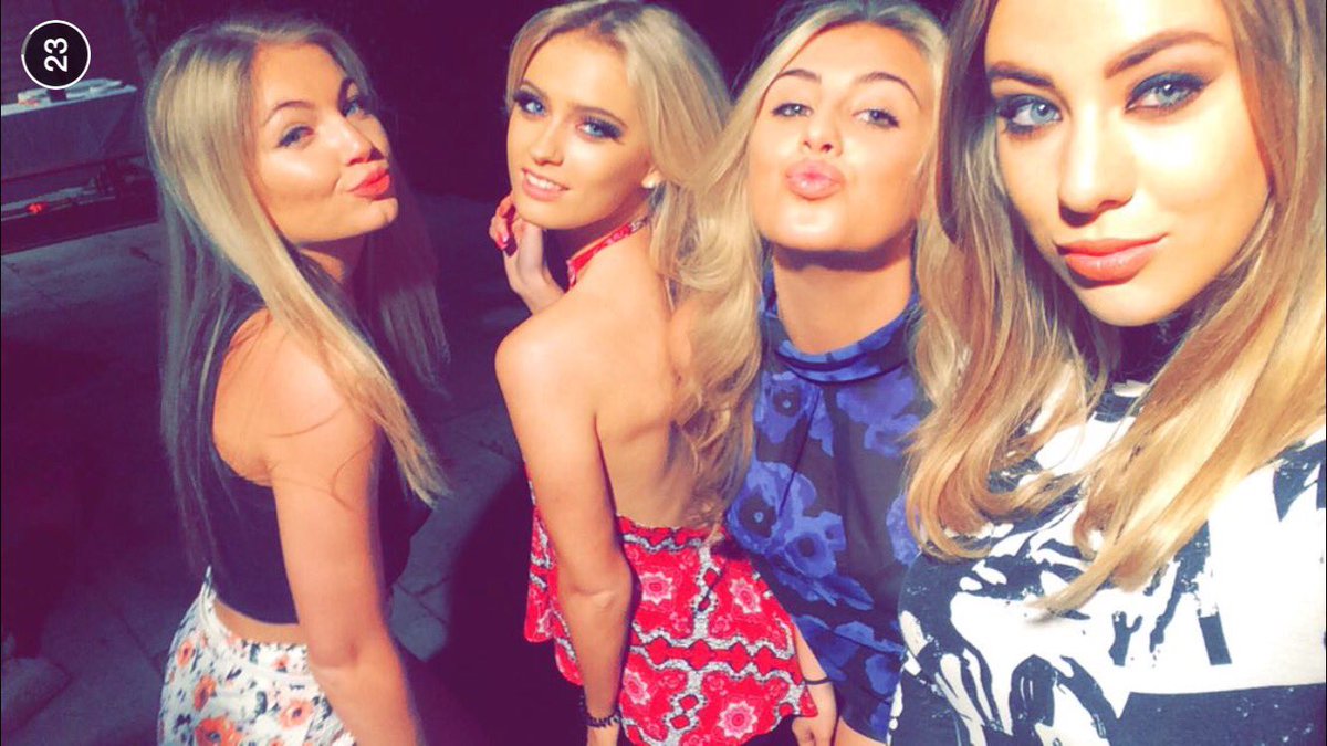 Jen Howell's Instagram, Twitter & Facebook on IDCrawl