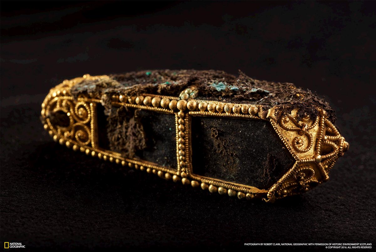 Discover the contents of a spectacular, just-unveiled Viking hoard in ...