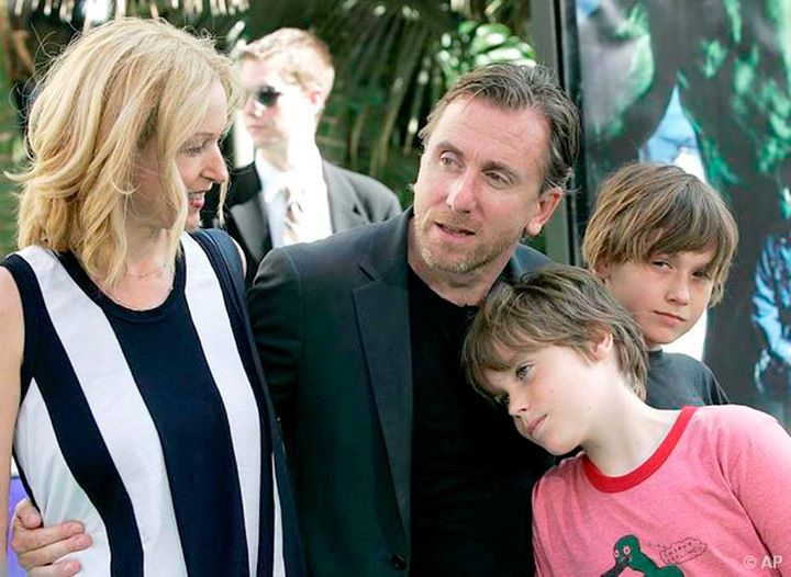 Tim Roth Nikki Butler