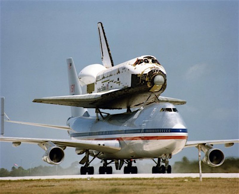 Space Shuttle Columbia Ov 102