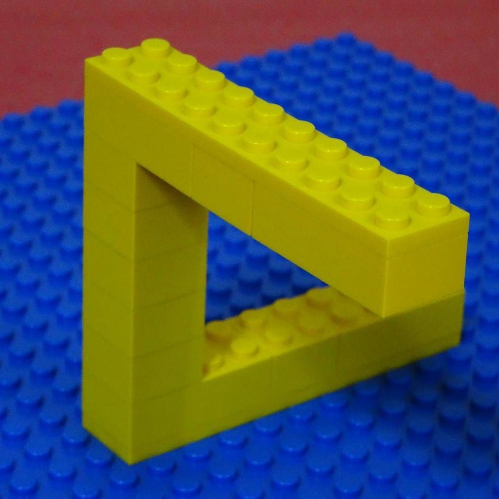 Impossible Triangle Lego