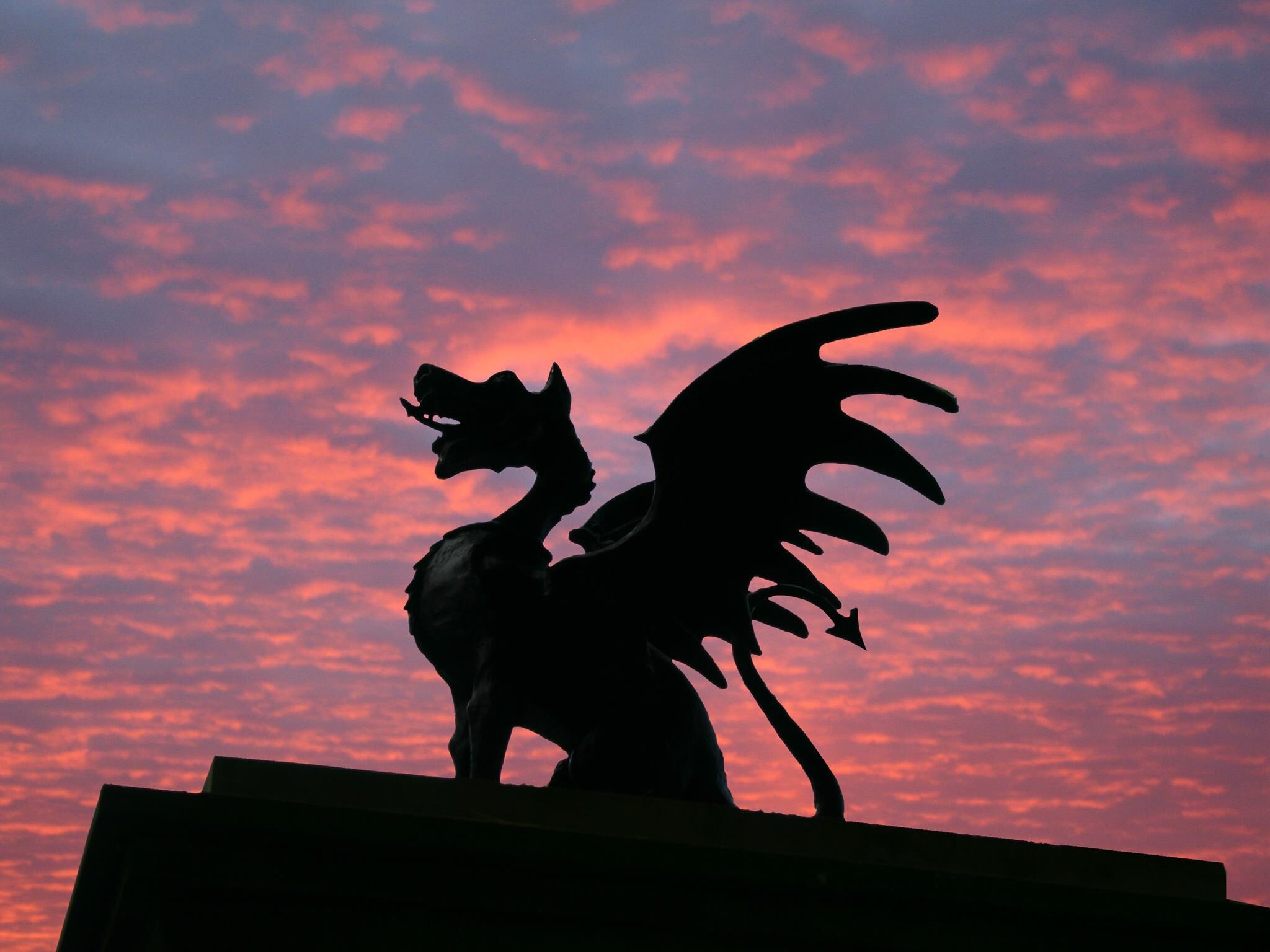 Beta Theta Pi Dragon Statue