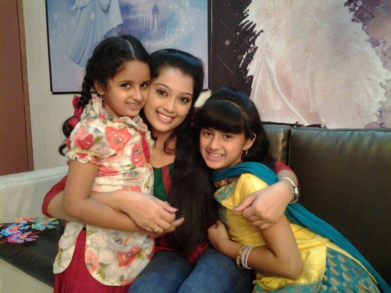 Gunjan In Veera Real Name