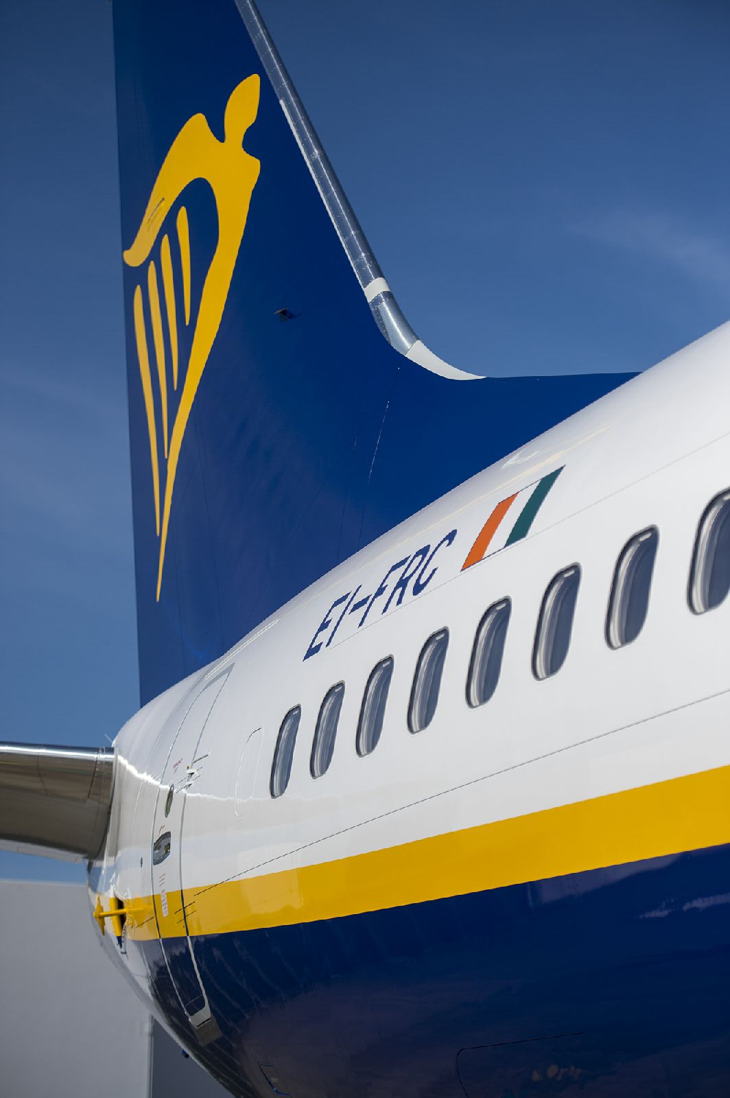Ryanair Tail