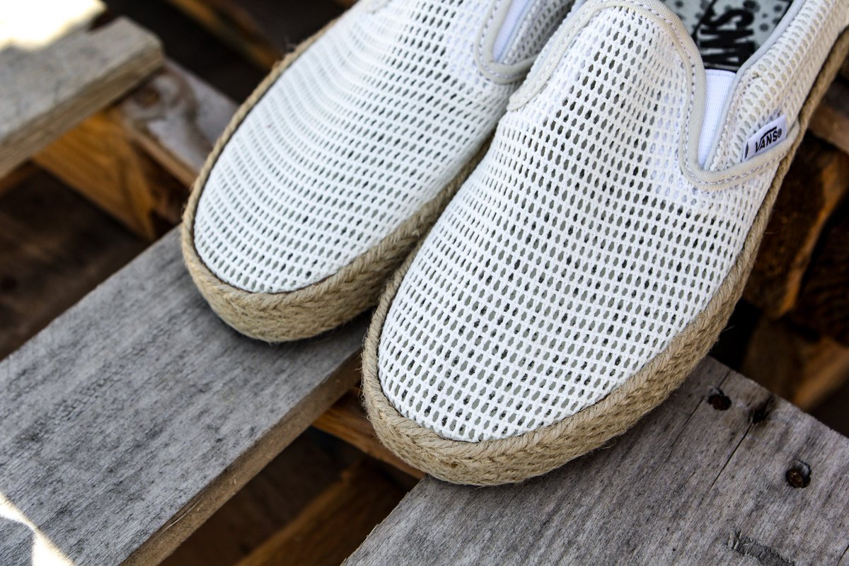Nyomozó Kövess minket Kiegészítés vans classic slip on mesh maradvány ...