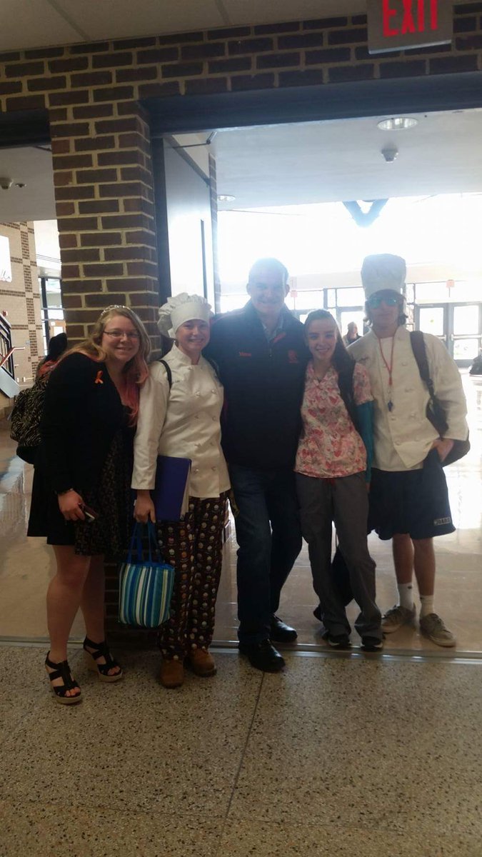 Caroline Seybold's Instagram, Twitter & Facebook on IDCrawl