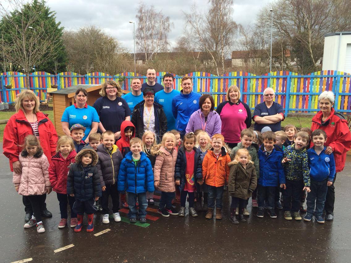 Saints: COMMUNITY: Saints star Liam Craig visited nursery children at ...