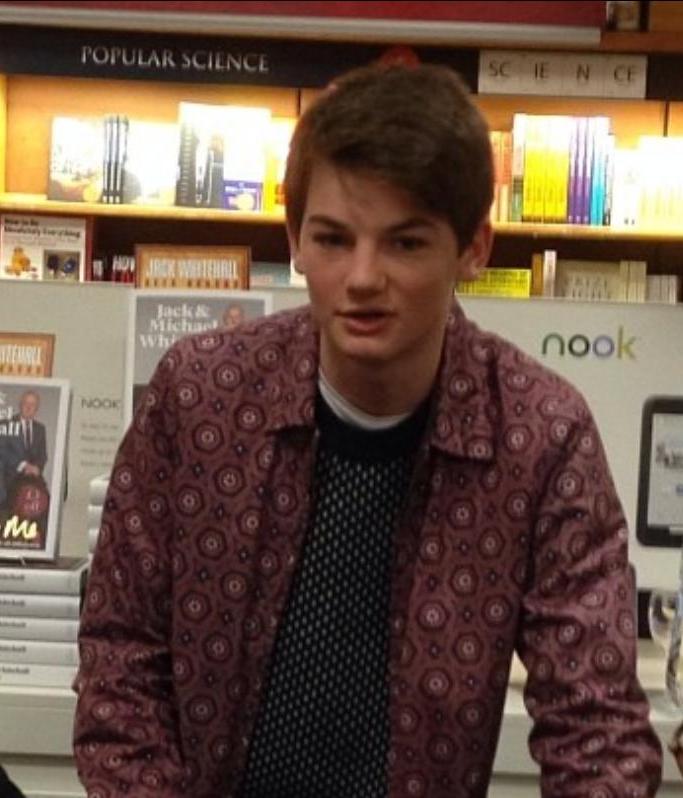 Arthur Bowen Instagram