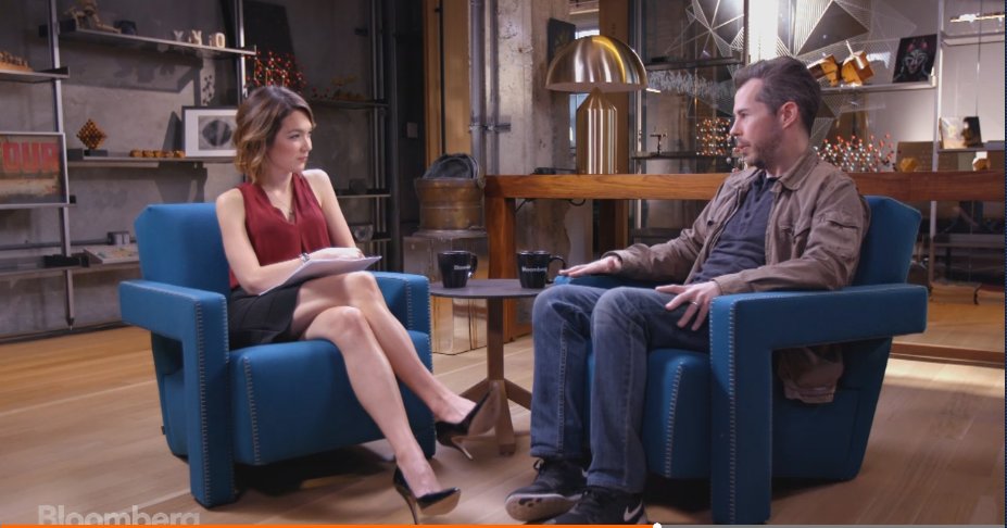 Emily Chang Bloomberg Legs