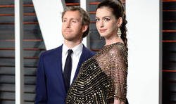 Anne hathaway and husband adam shulman welcome son jonathan rosebanks ...
