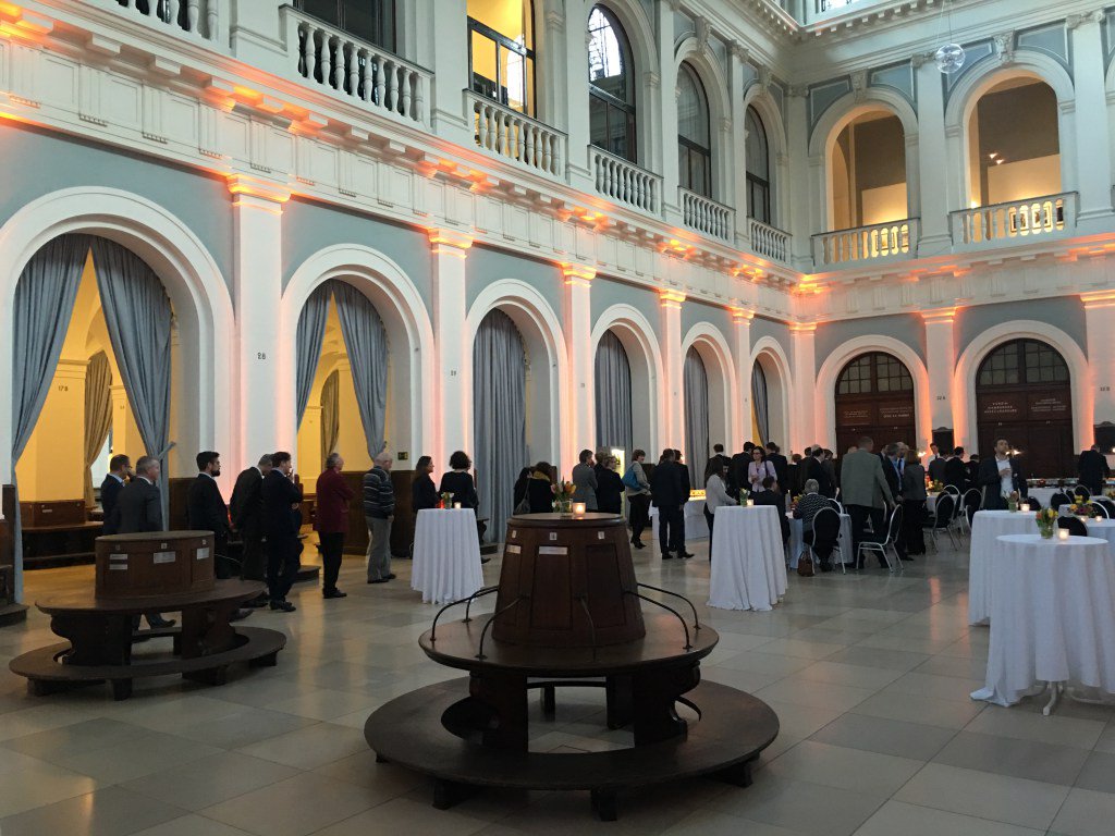 Arne Krueger (@herrkrueger_org) | Twitter