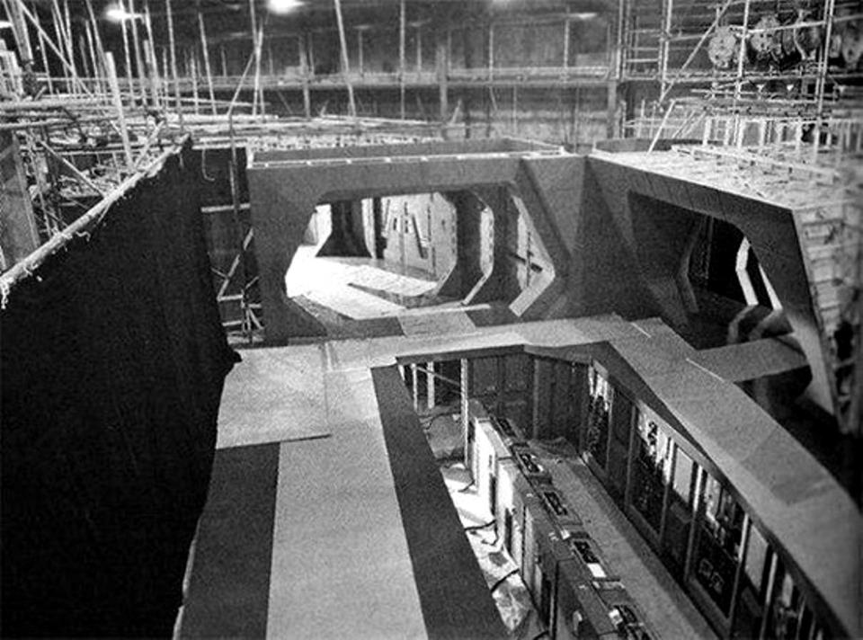 Super Star Destroyer Executor bridge interior (Star Wars - ESB) [2560 x ...