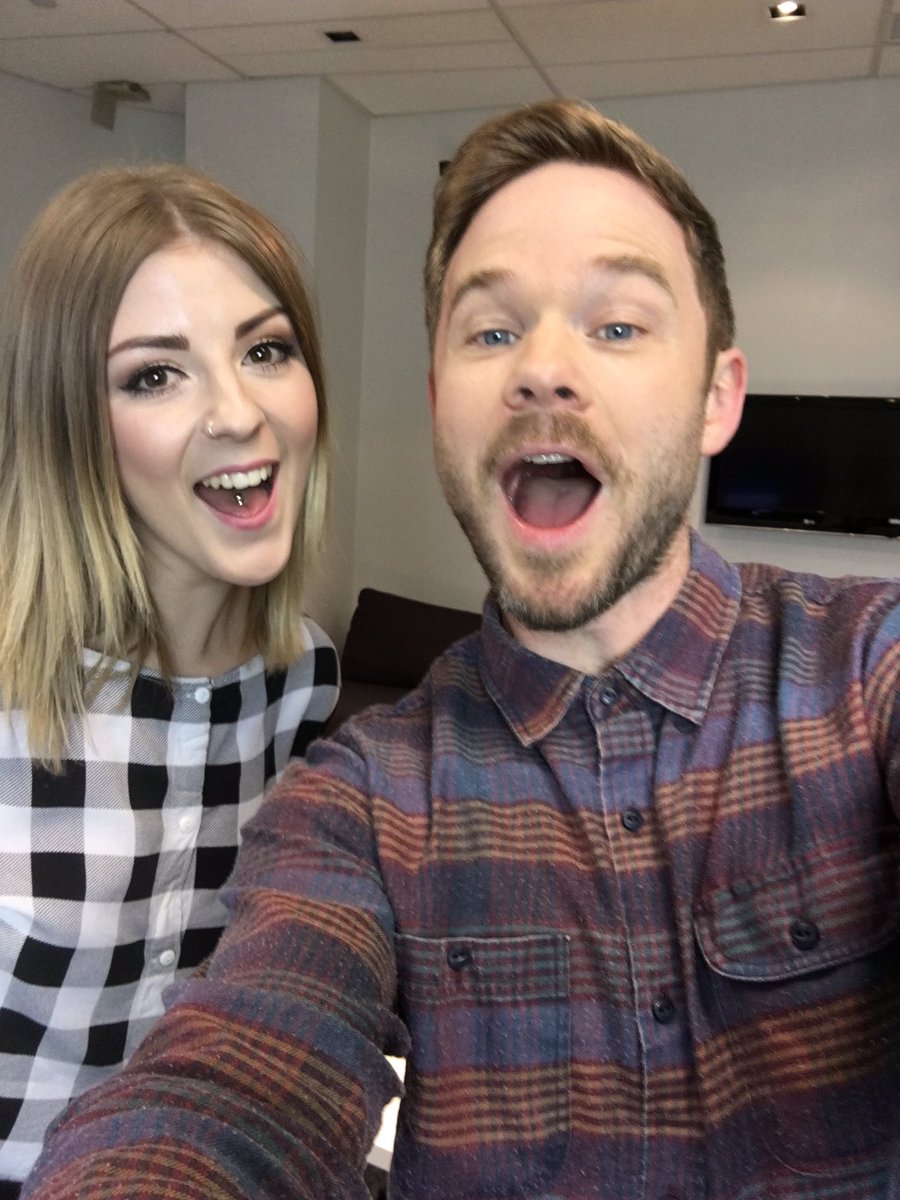 Shawn Ashmore And Wife