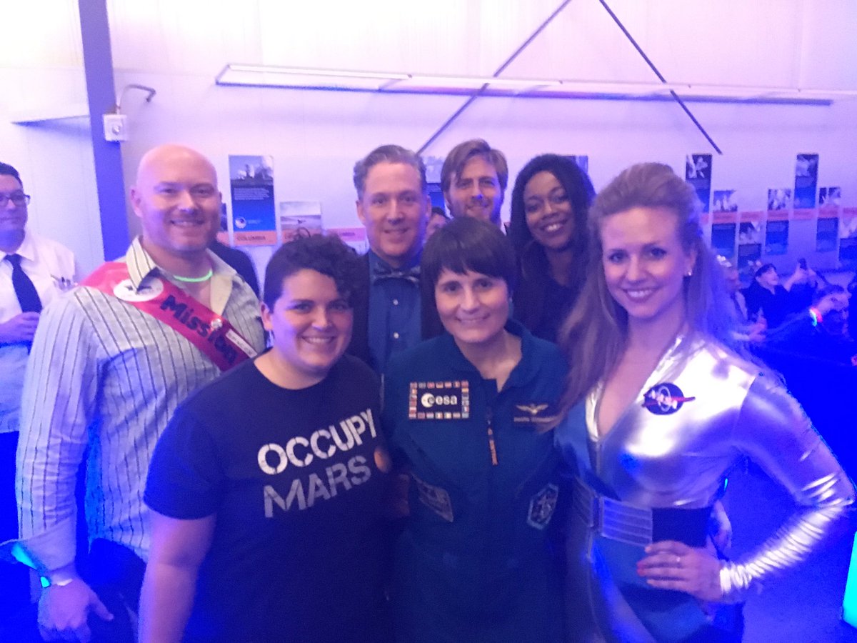 SpaceX Falcon 9, JCSAT 16 launch, Sunday, 14 August 2016, 126 AM EDT ...