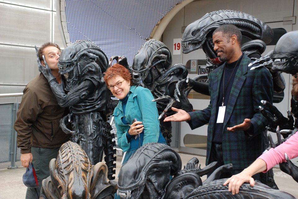 Best pic of an Alien - Page 535