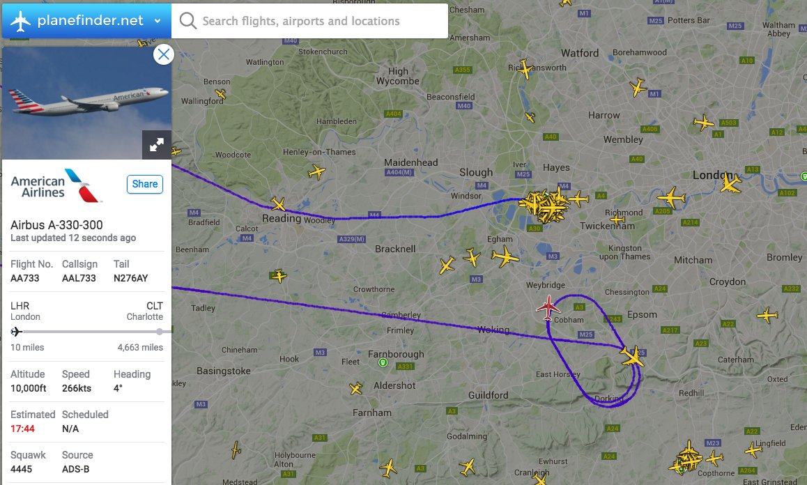 UPDATE American Airlines AA733 is on holding pattern before returning ...