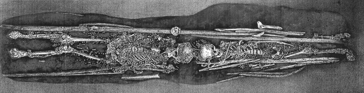 Two children buried 23,000 years ago at sungir, russia, with mammoth ...