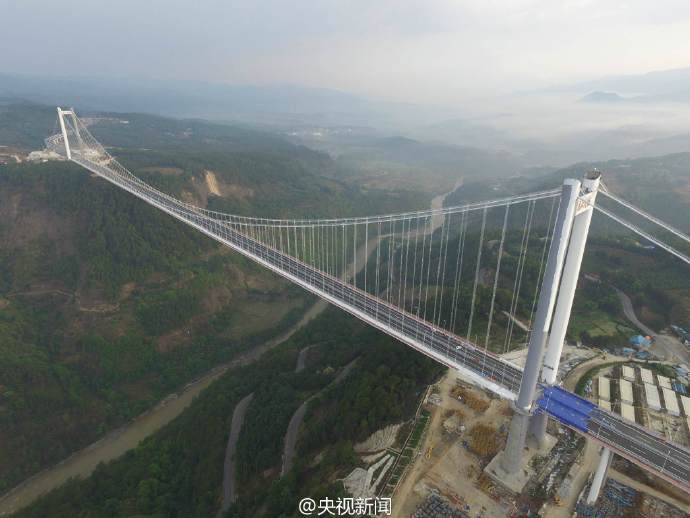 Longjiang Grand Bridge: 280m-high, 1196-long Longjiang Grand Bridge put ...