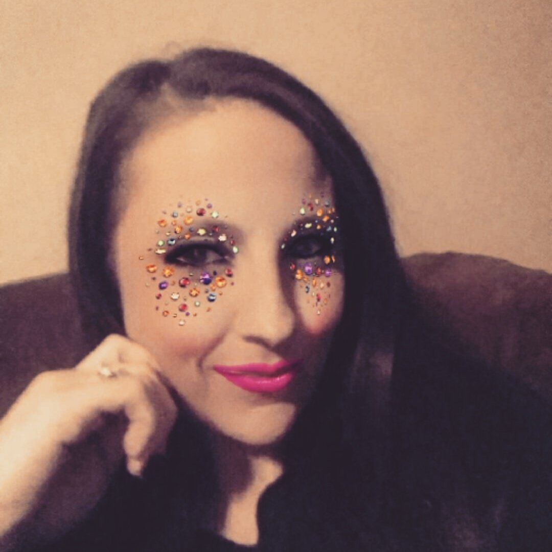 Shauna Lowe's Instagram, Twitter & Facebook on IDCrawl