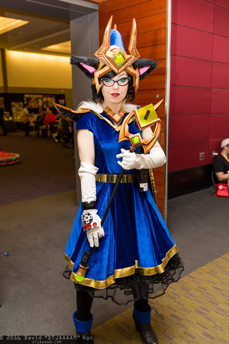 Veigar Cosplay Final Boss