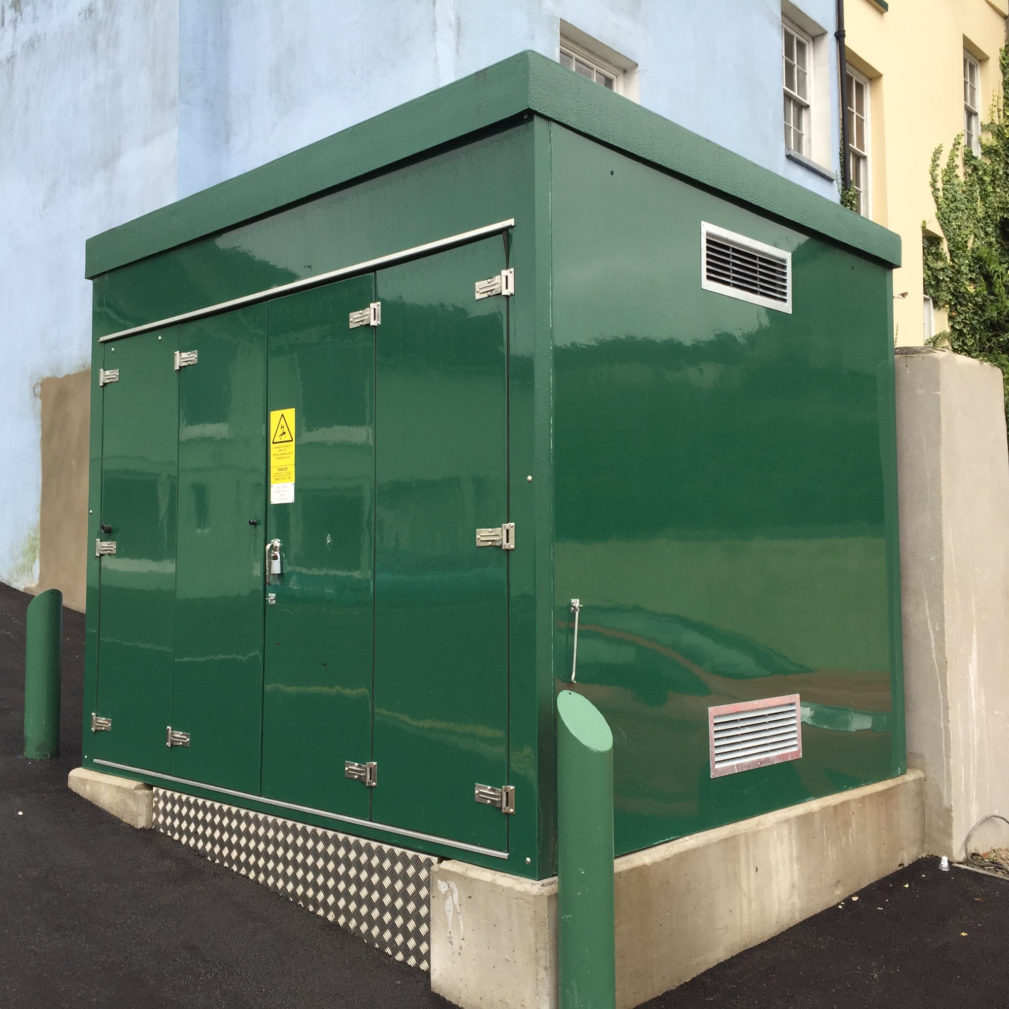 Wood Effect GRP Substation Outdoor Structures, House,, 60% OFF