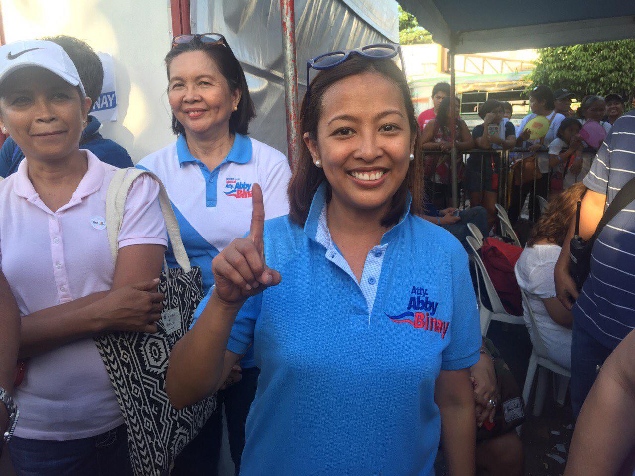 CNN Philippines on Twitter: "Former DILG Sec Ronnie Puno arrives in Makati. He's one of Binay's ...