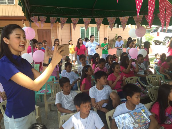 LOOK: Kim Chiu's post-birthday treat with the kids of Concordia ...