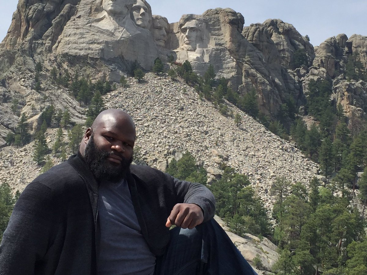 Nominating this new Mark Henry pic for sidebar: Mark Rushmore : r ...