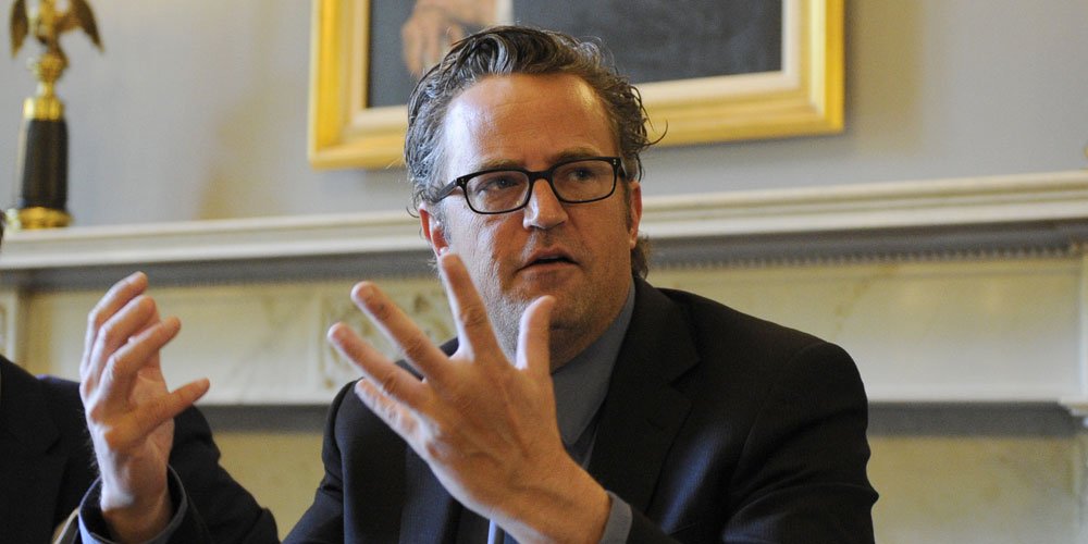 This is what Friends star Matthew Perry would do if Donald Trump became ...