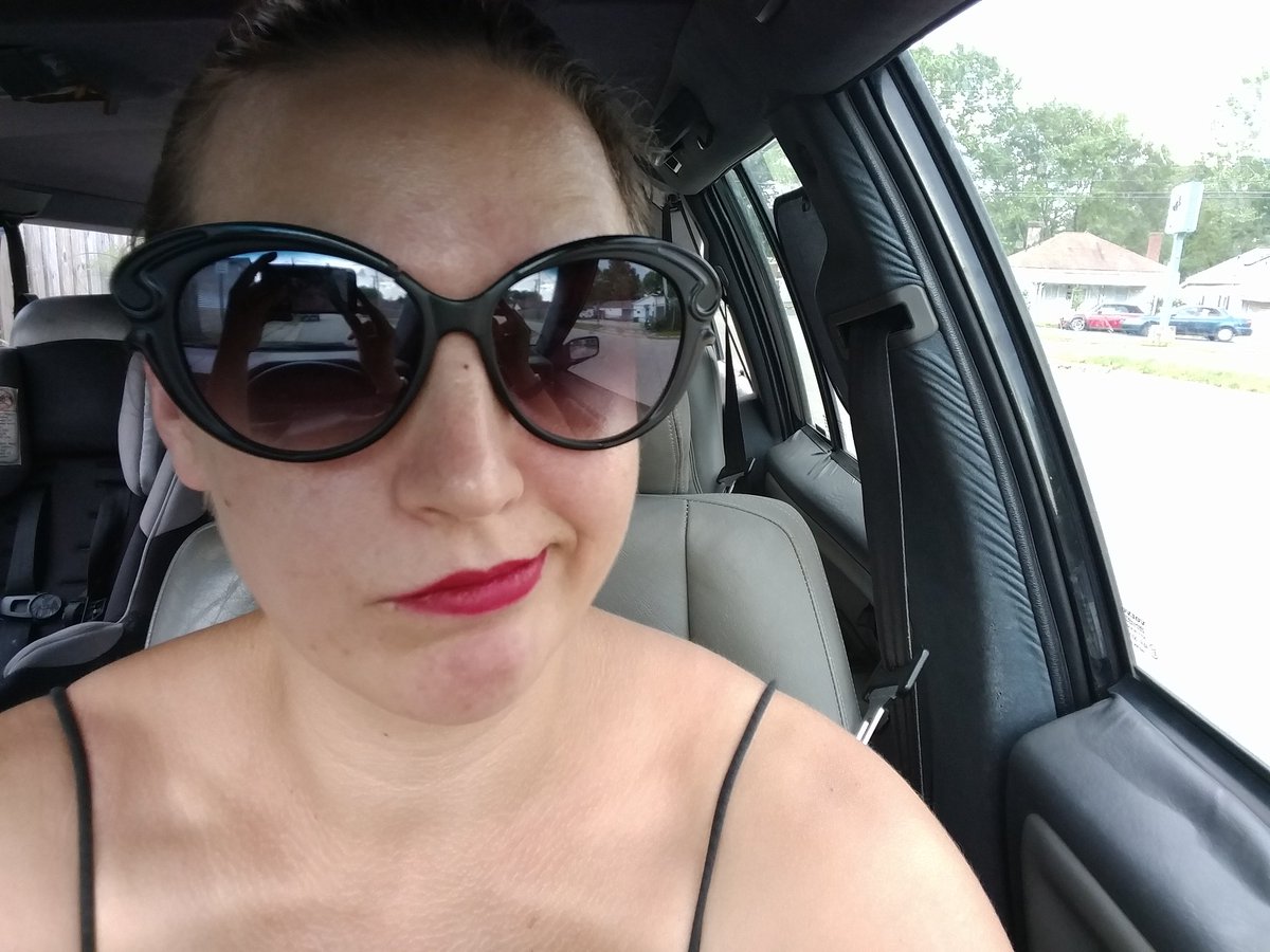 Meg Nesterov (@thenotoriousmeg) | Twitter