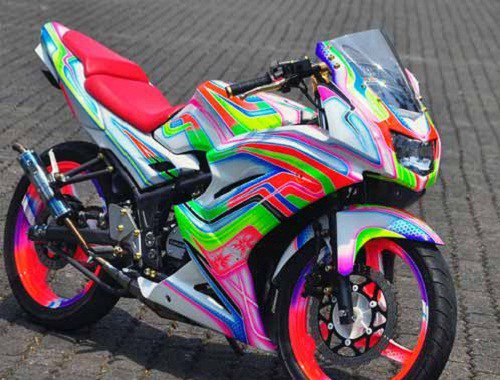 Modifikasi Ninja R Airbrush