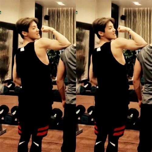 Luhan Muscles