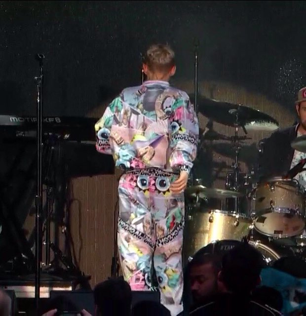 olly's bottom on Twitter: "in case u couldn't watch the livestream here were a few of the booty ...