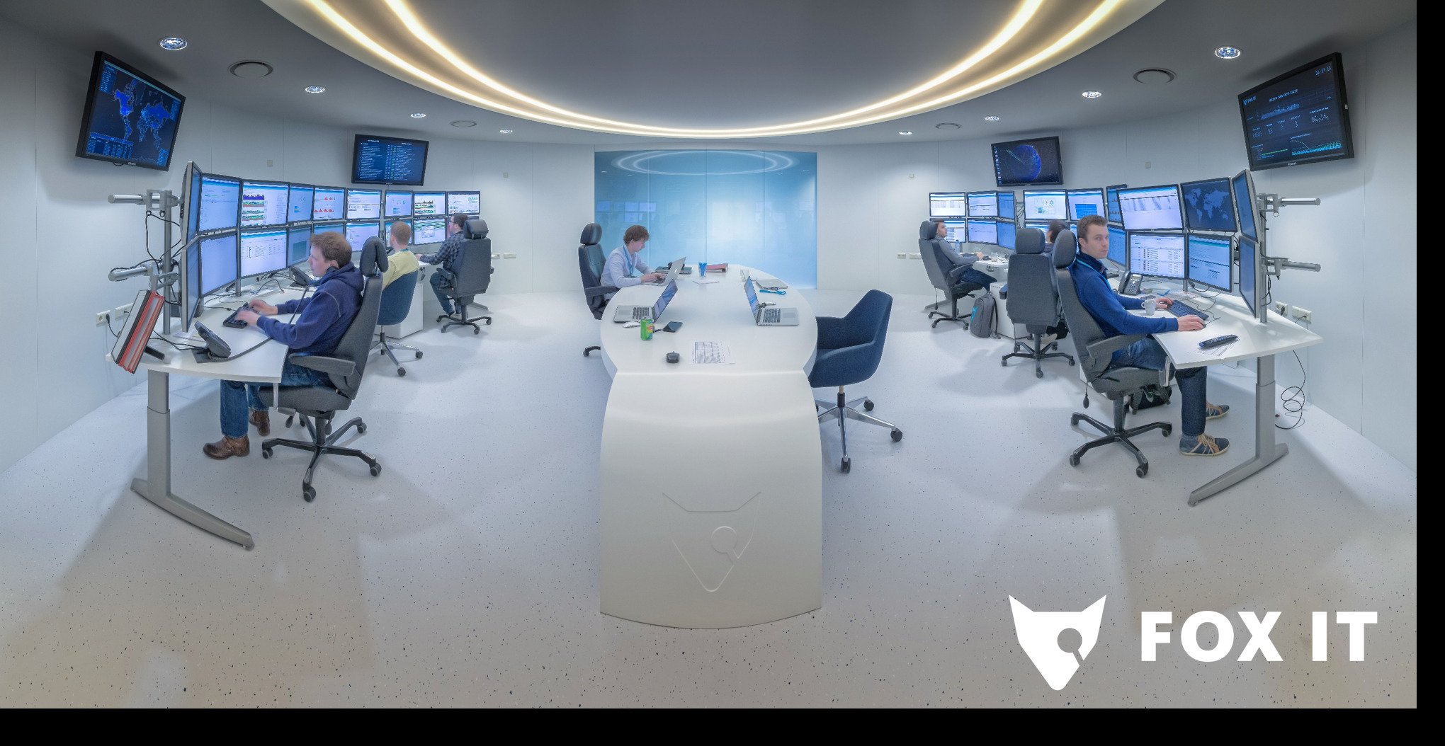 Fox-IT on Twitter: "U twijfelt tussen een eigen #SOC of het uitbesteden hiervan? Bezoek ons ...