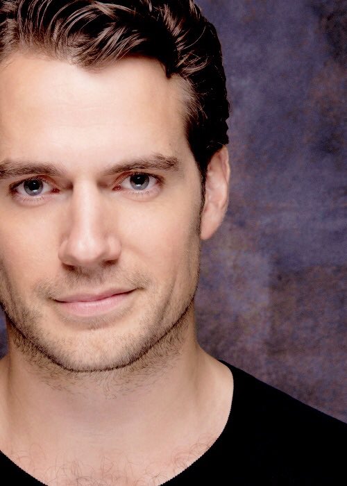 Henry Cavill Smirk