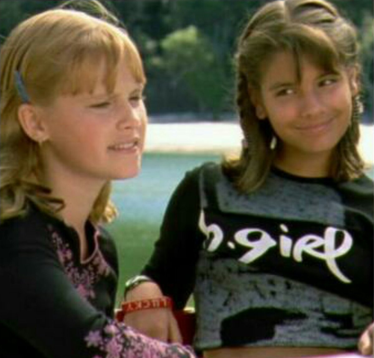Caitlin Stasey Sleepover Club Neighbours Star Lands Tomorrow's Lead