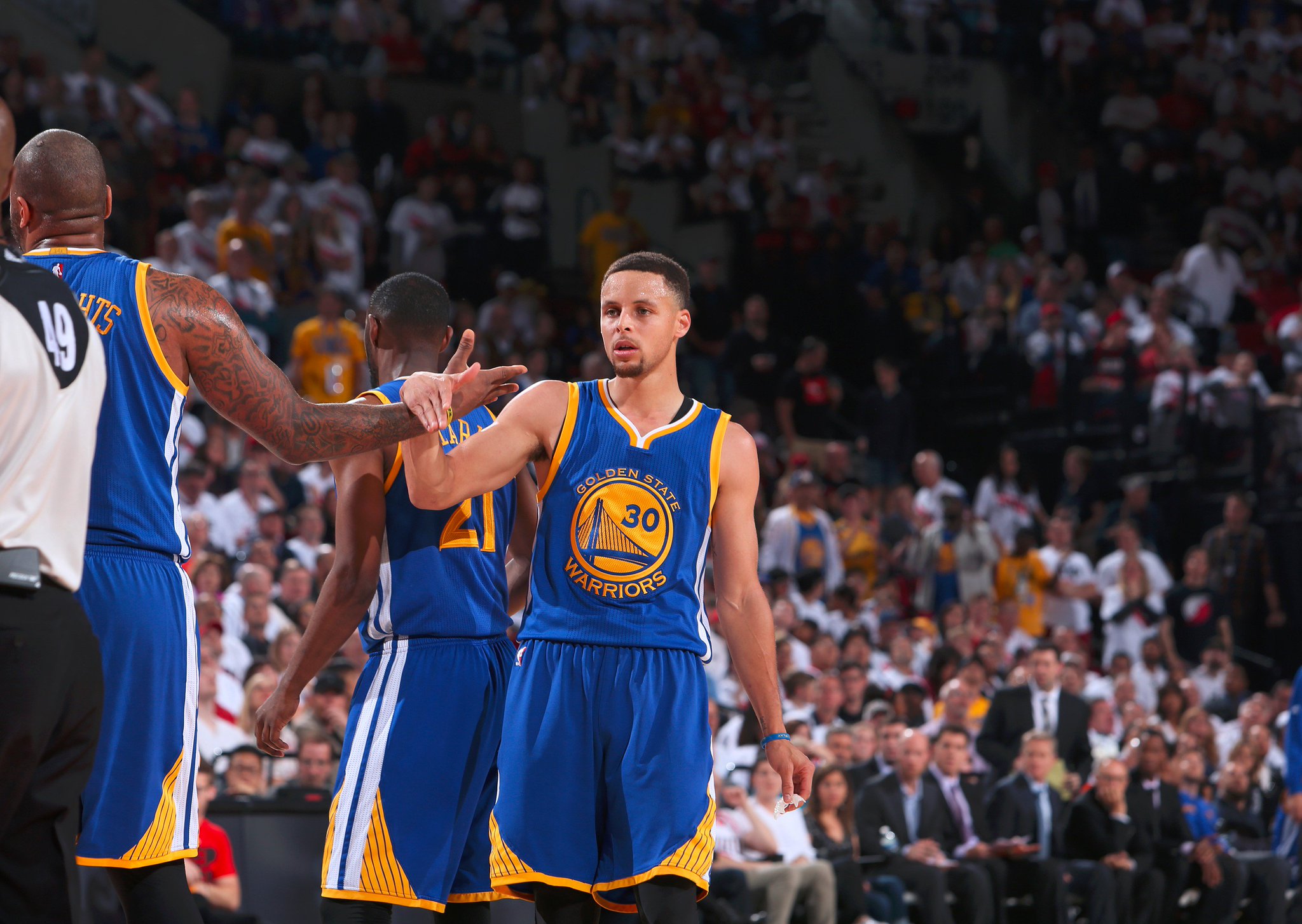 Stephen Curry 剛復出就創下一項 NBA 的歷史紀錄了 | 籃球場 | 籃球地帶 - FanPiece