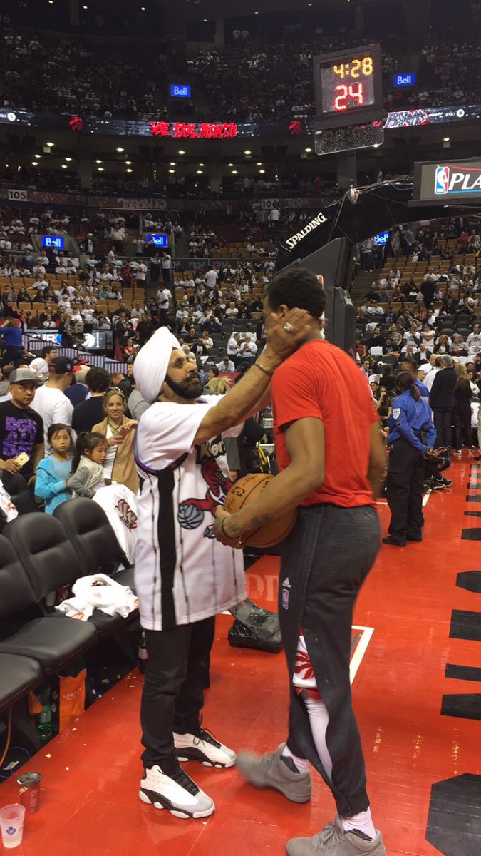 Trash Bros™ tonight: 59 points 15 rebounds 8 assists 5 steals only 2 ...