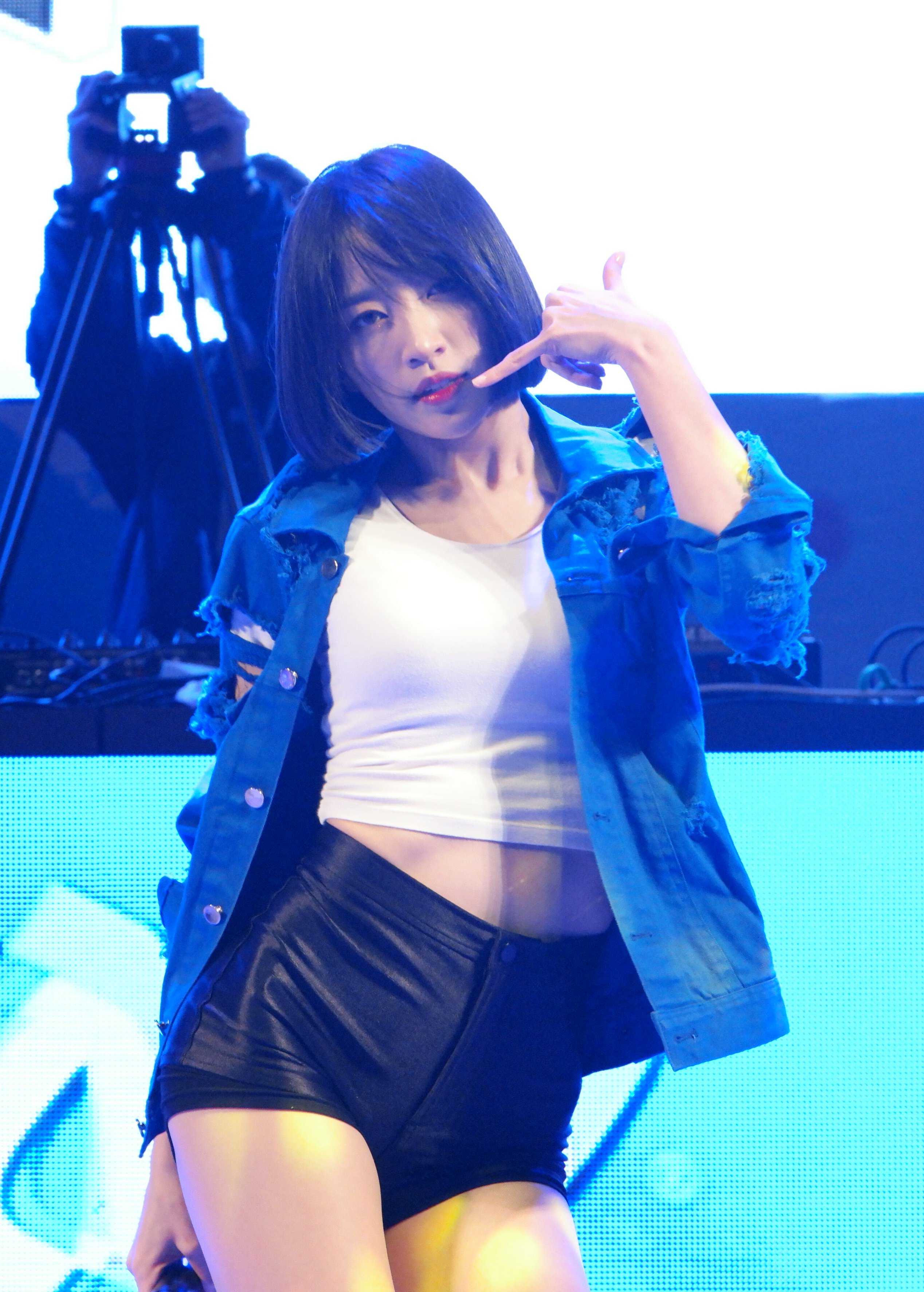 EXID Storage on Twitter: "160512 경성대 축제 preview by EXIDStorage #EXID #Hani #하니 https://t.co ...