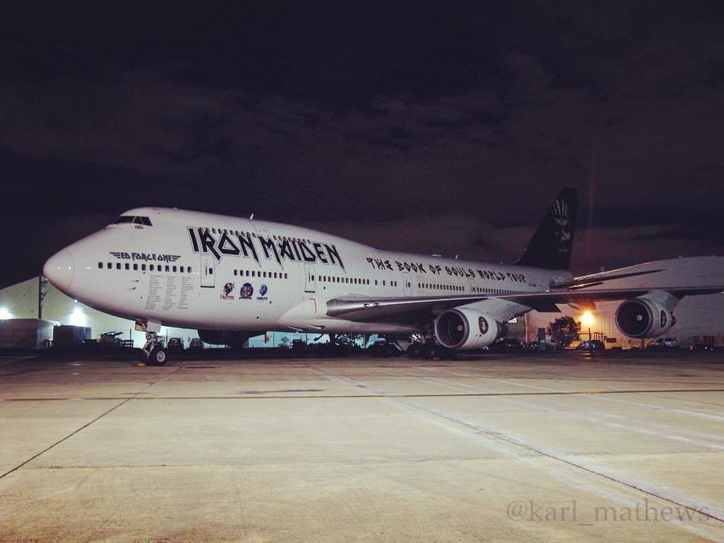 Ed Force One Wallpaper