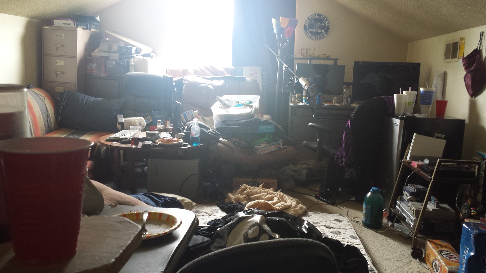Asmongold cleans his room Asmongold cleans his room