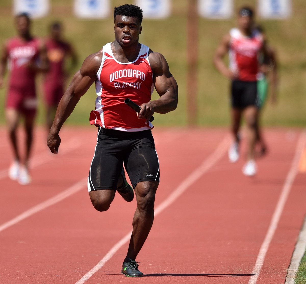 Congrats to UGA RB signee Elijah Holyfield. He ran the 100 meters then ...
