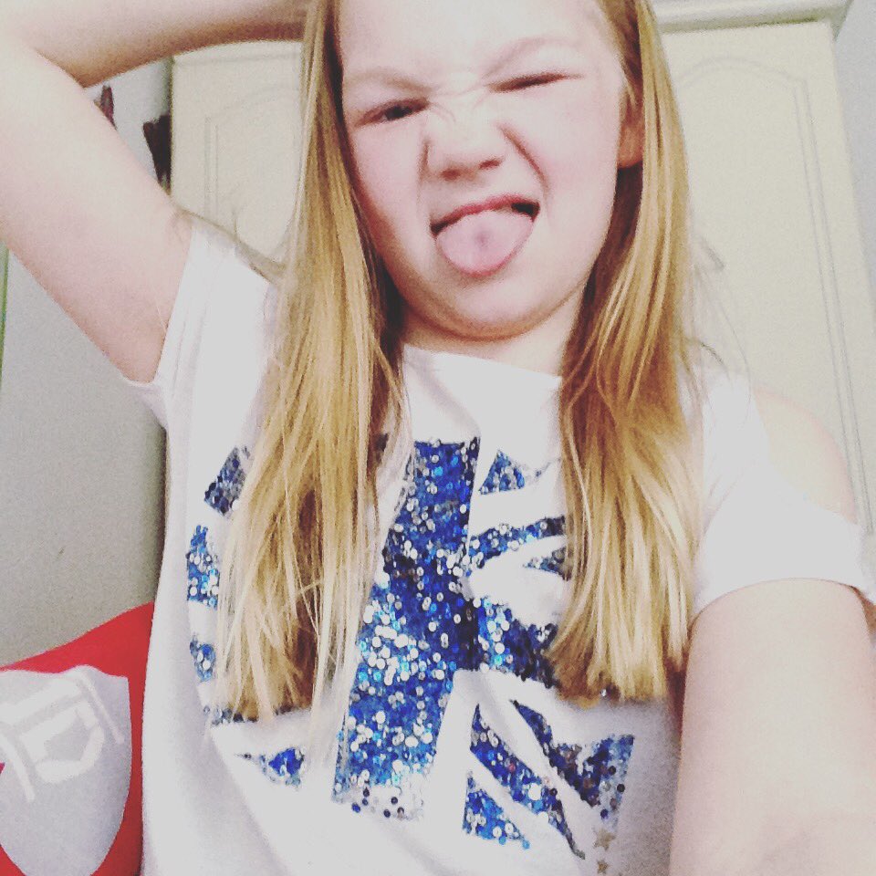 Erin Haigh's Instagram, Twitter & Facebook on IDCrawl